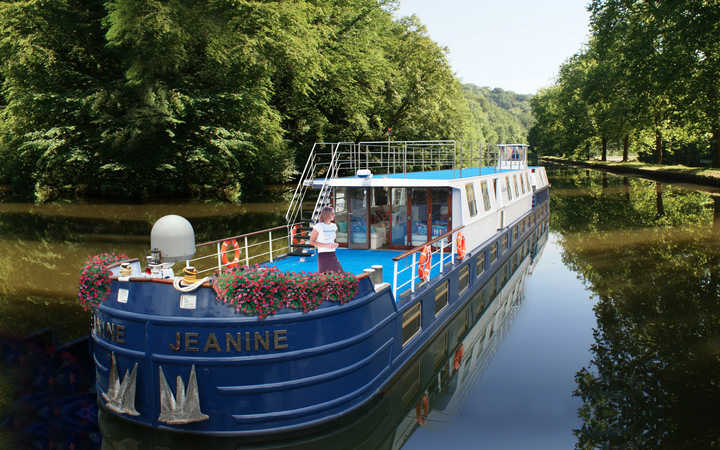 Croisières Jeanine CroisiEurope : photos, vidéo, prix, itinéraires