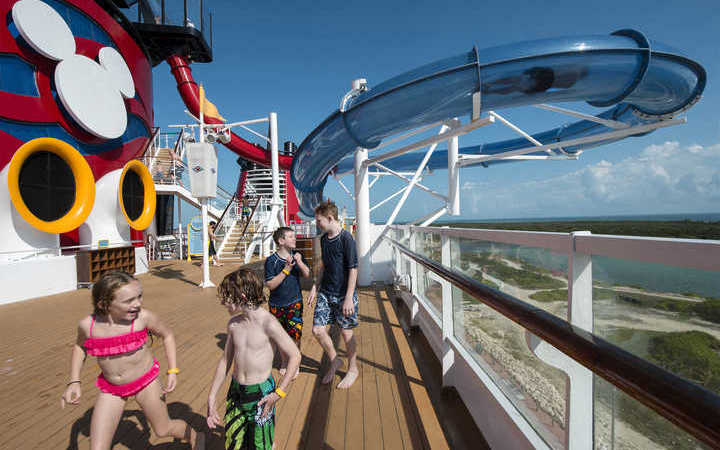 Disney Magic: foto, video e crociere sulla nave Disney Magic